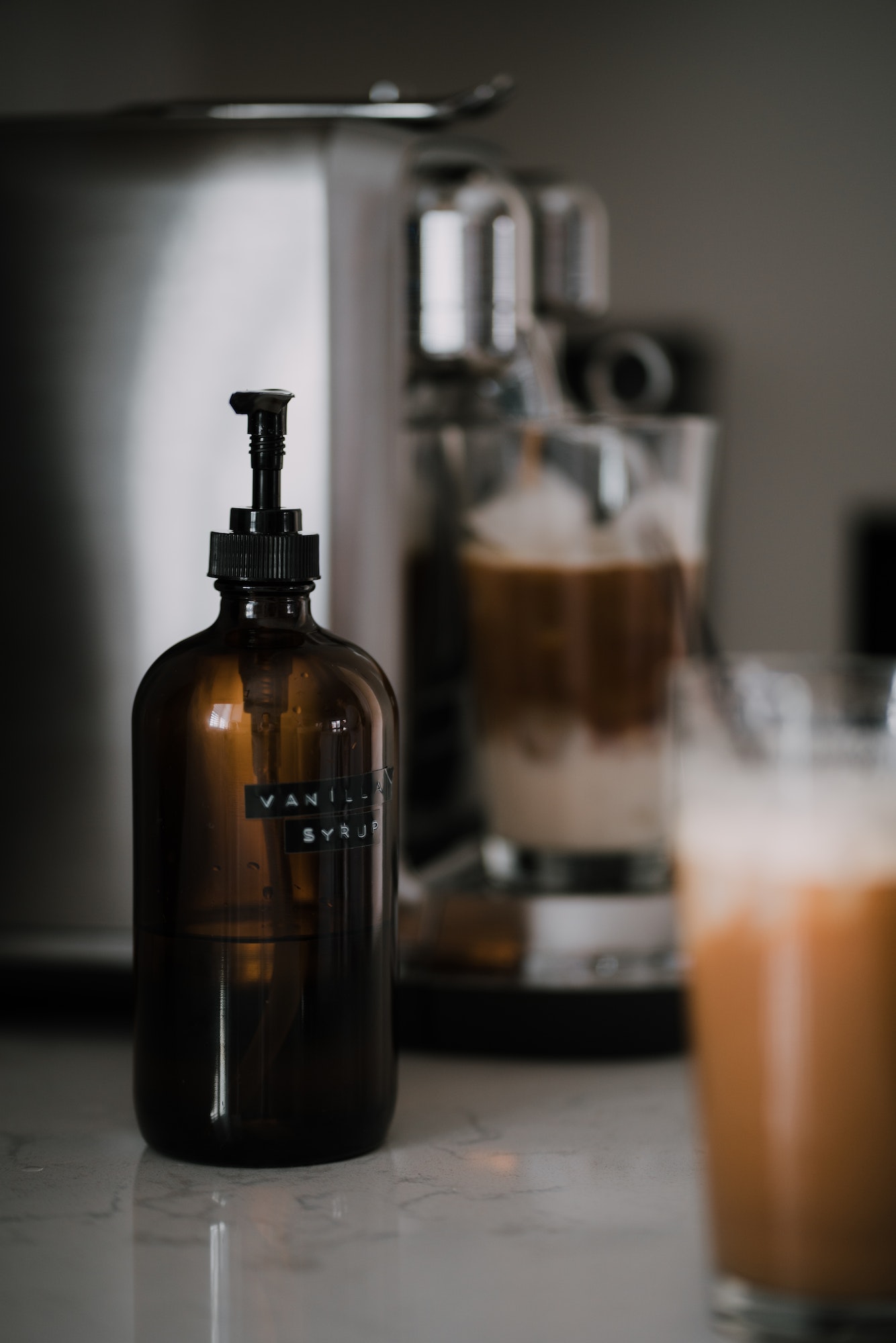 Selbstgemachter Vanille-Eiskaffee: Der ultimative Sommergenuss - Kaffeelust