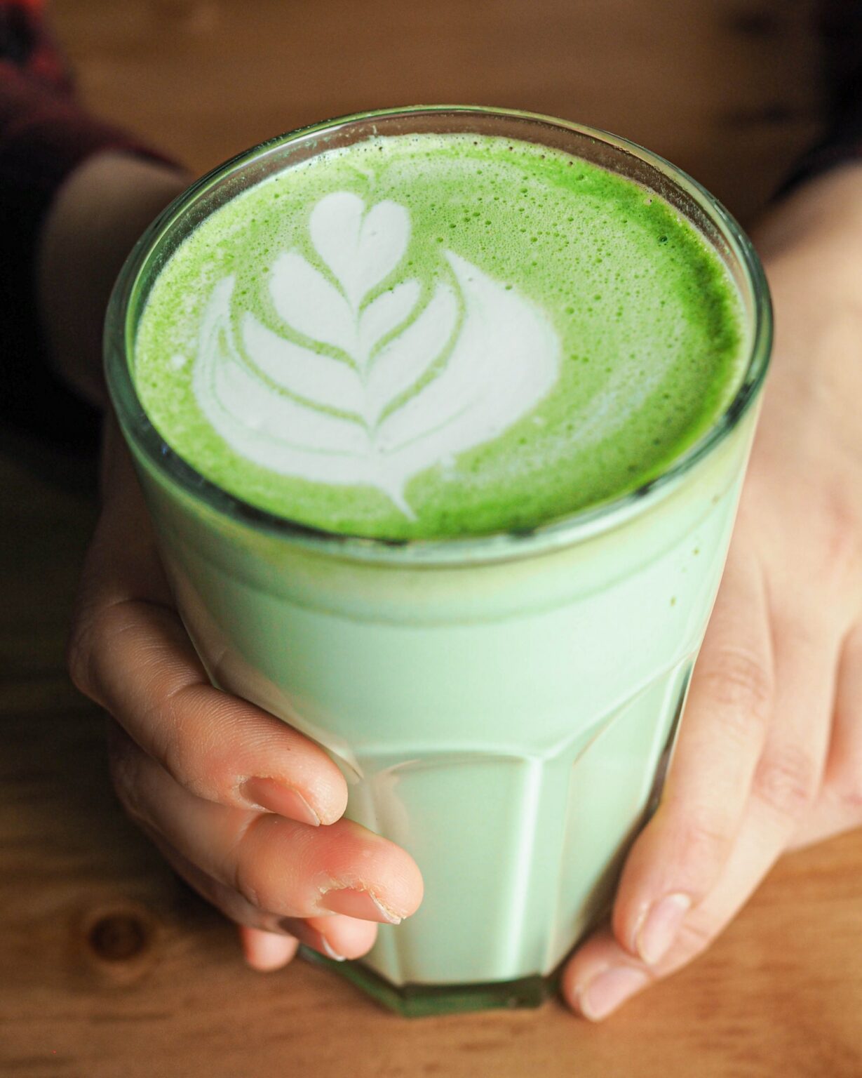 DIY: Ein leckerer Matcha Latte für zu Hause - Schritt-für-Schritt ...